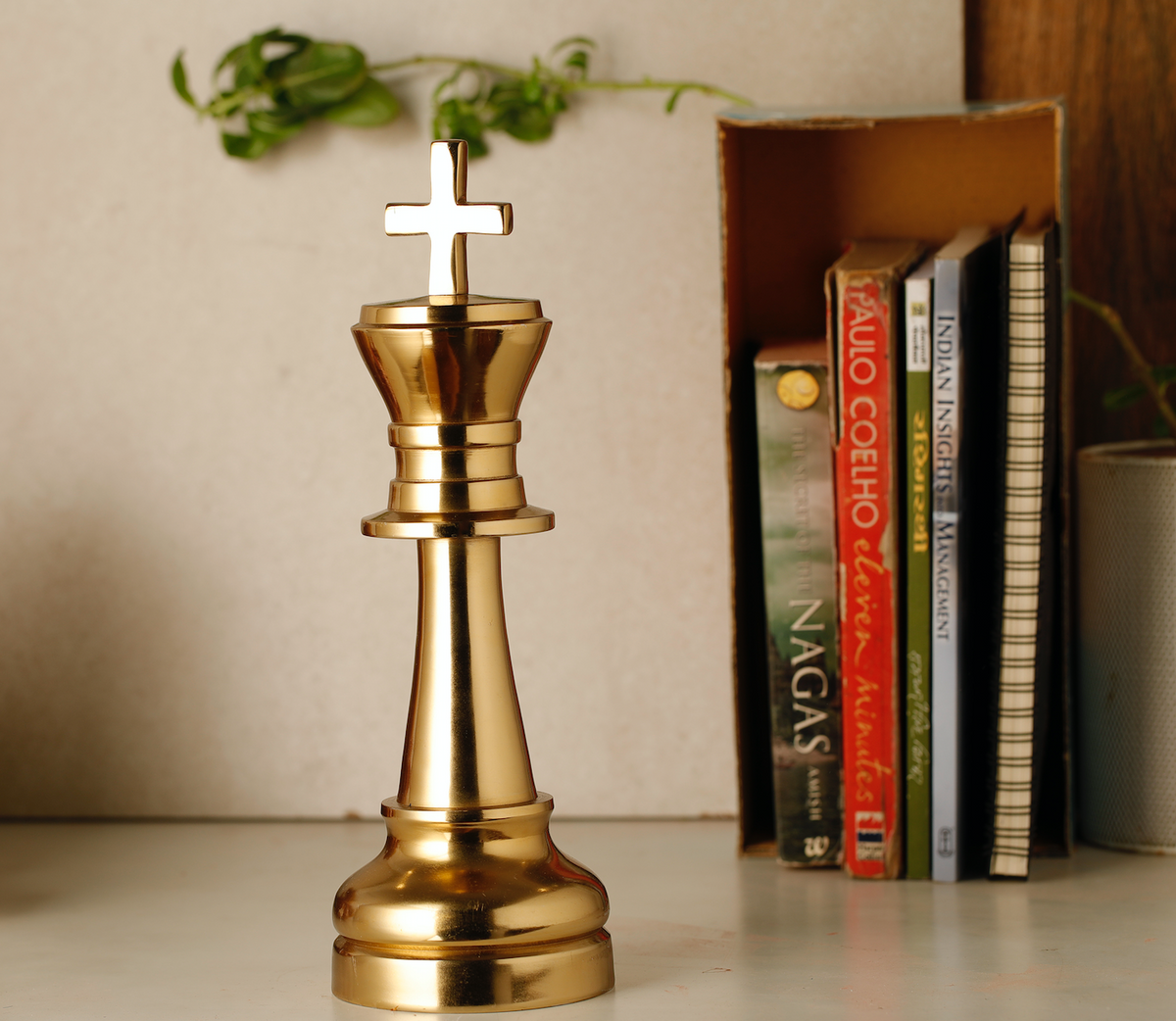 Oversized King Chess Decorative Accent– Sammsara